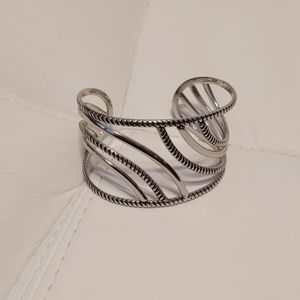 Lia Sophia | Jewelry | Lia Sophia Cuff Bracelet | Poshmark